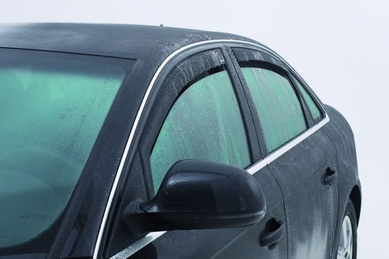 The wind deflectors, made of high-quality cast acrylic glass, are ...